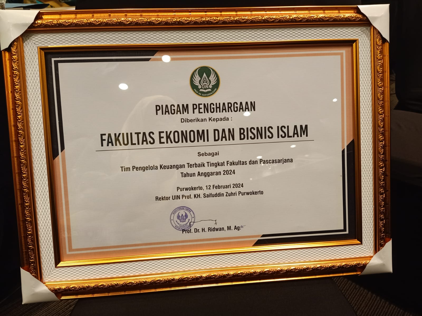 FEBI UIN Saizu Purwokerto Raih Penghargaan Pengelolaan Keuangan Terbaik | FEBI UIN SAIZU